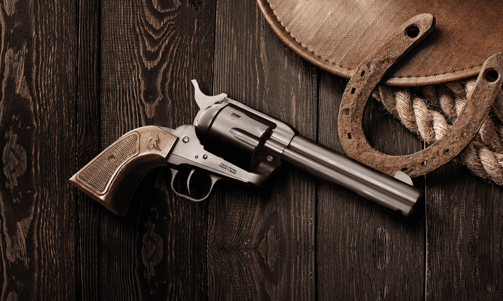 Taurus lança revólver Single Action Imperador calibre .45 Colt, um ...